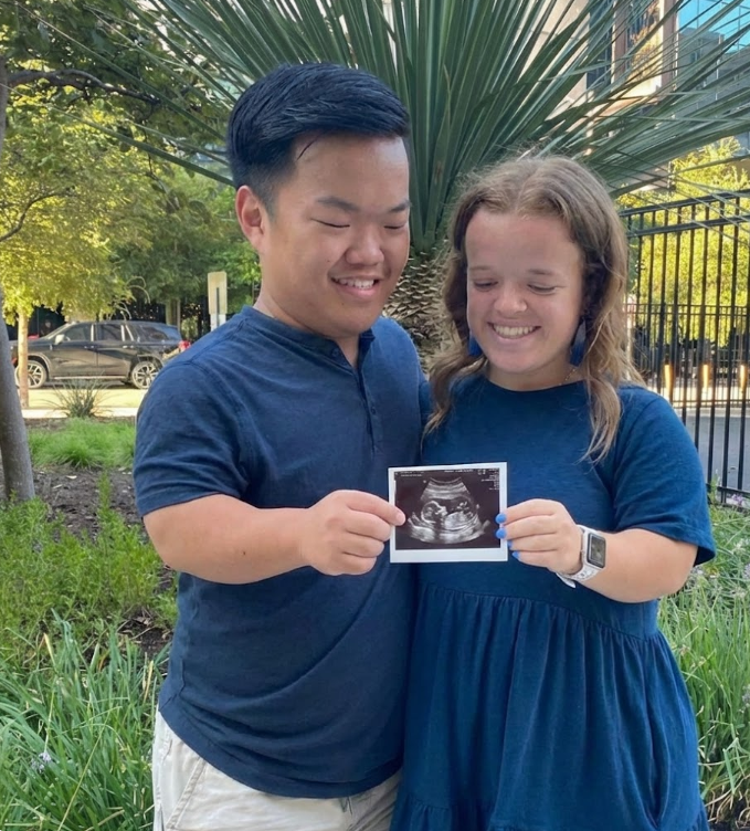 Congratulations !! 7 Little Johnston : Alex and Allie welcome their ...