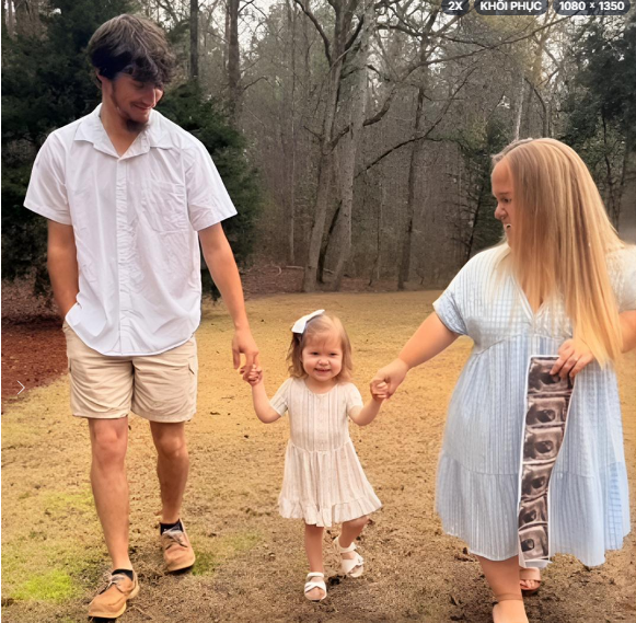 “A Secret No More? Elizabeth and Brice Finally Confirm the Big Family ...